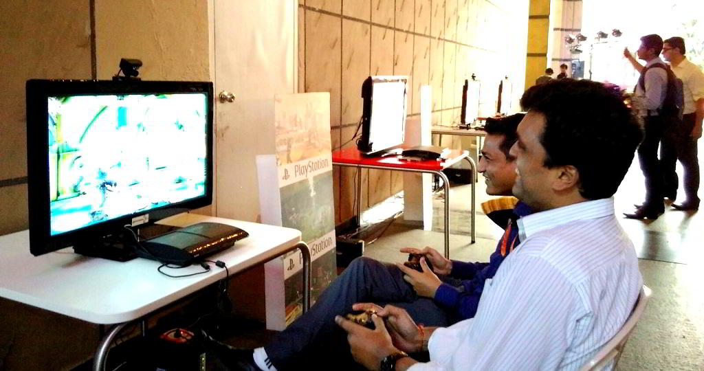 Exciting high-tech Gaming and VR for Offices and Events